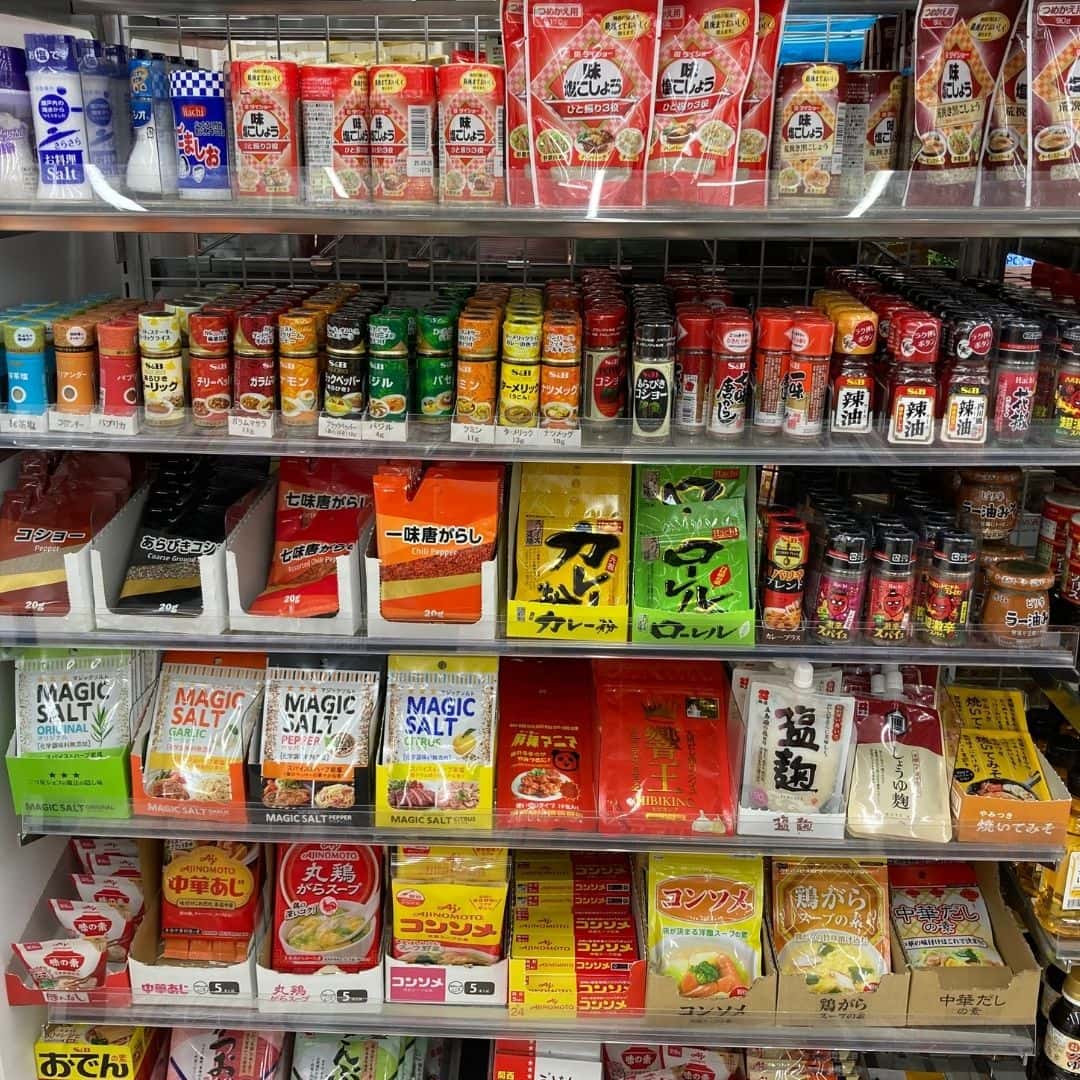 【100均店員厳選】ダイソーのおすすめ食品13選|買うべき調味料・レトルト・お菓子を厳選! Karin カリン